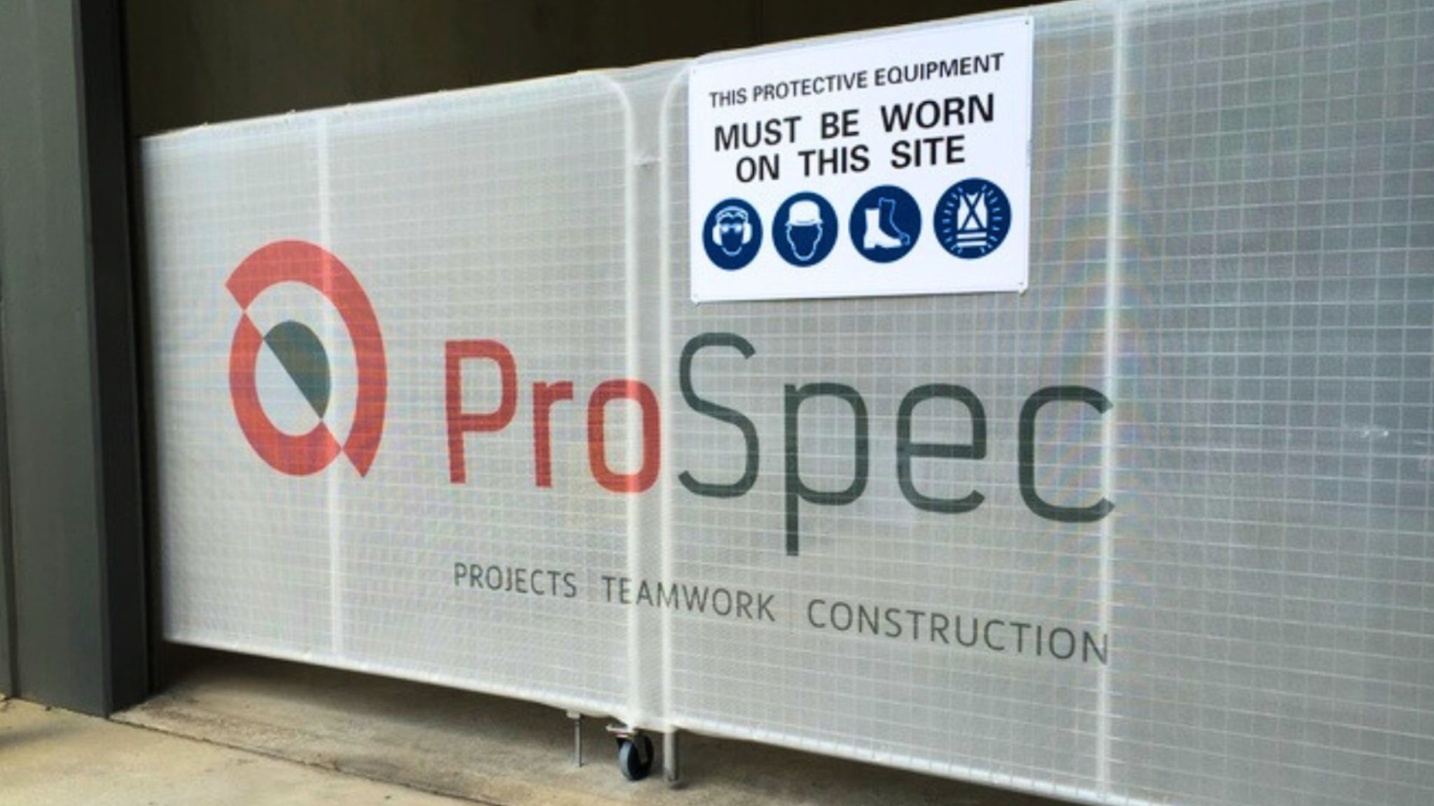 The Benefits of Shade Cloth for Construction Sites | Mesh Direct